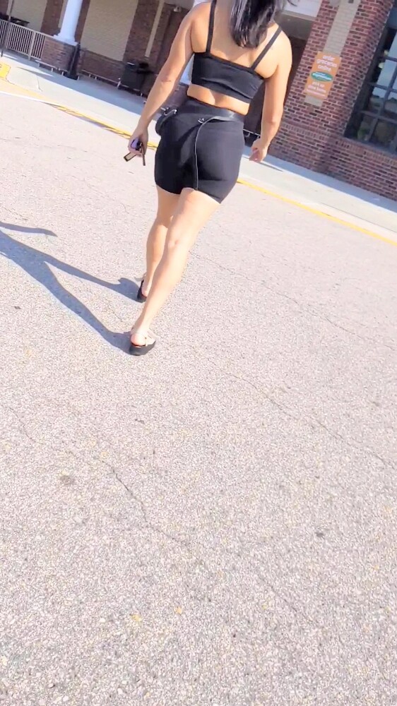 Goddess Jiggly Bubble in Spandex! MUST SEE! - Spandex, Leggings & Yoga ...