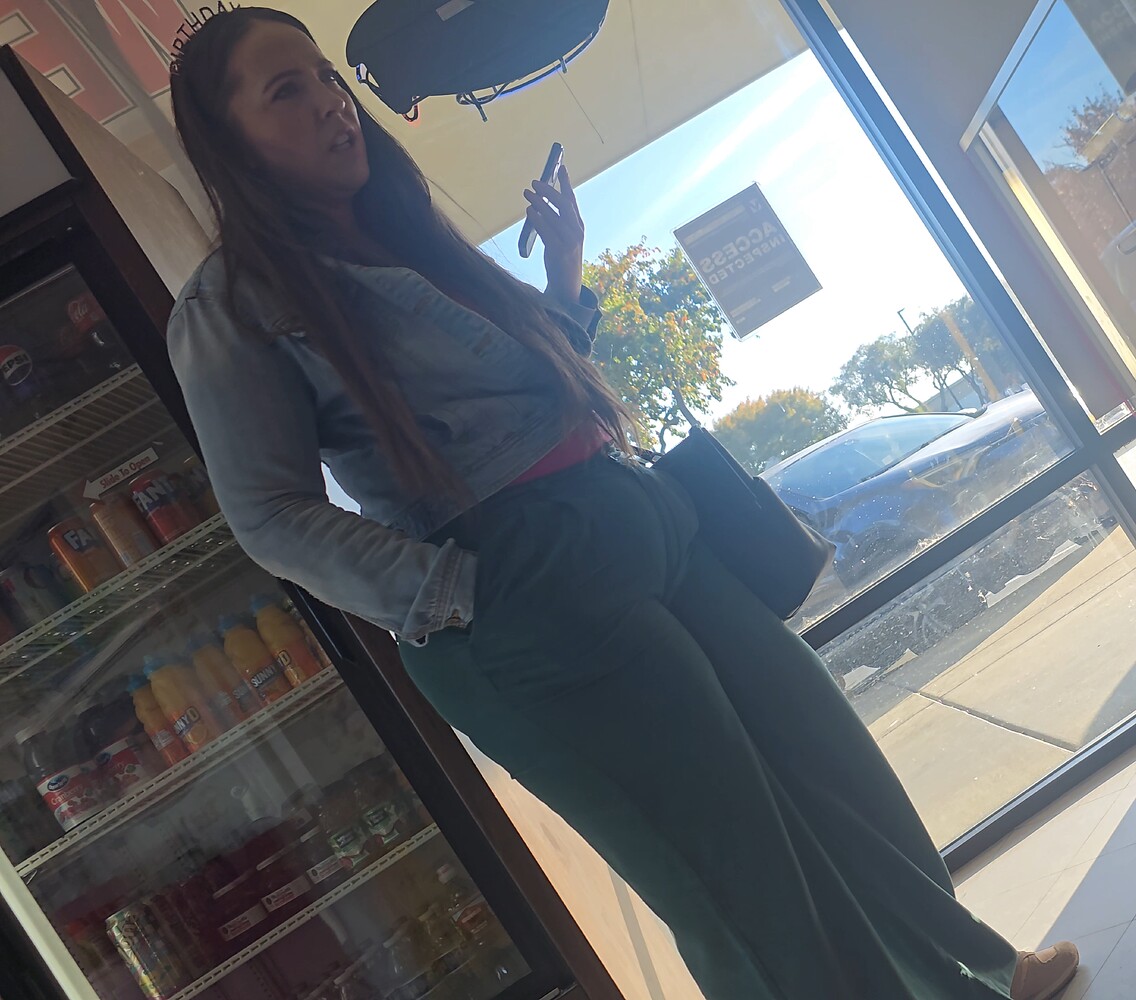 Thick milf with fupa birthday girl big hips - Forum