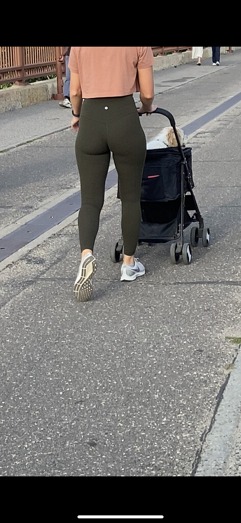 Slim Thick White Girl Spandex Leggings And Yoga Pants Forum