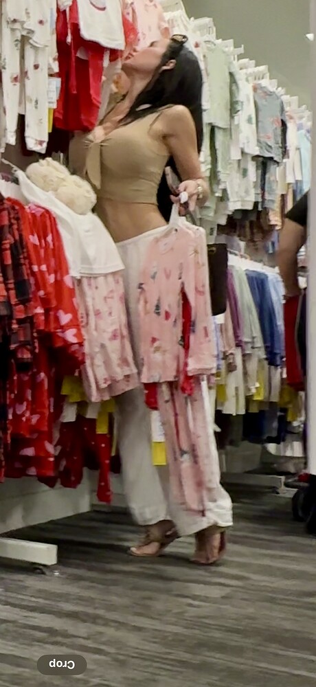 Very sexy skinny milf nice rack - boobs - Forum