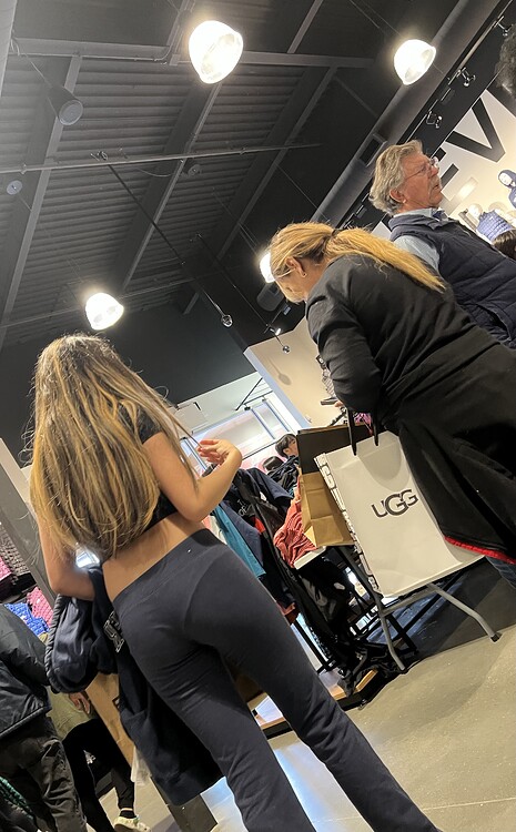 Small but round in leggings with VPL in clothing store (OC) - Spandex ...