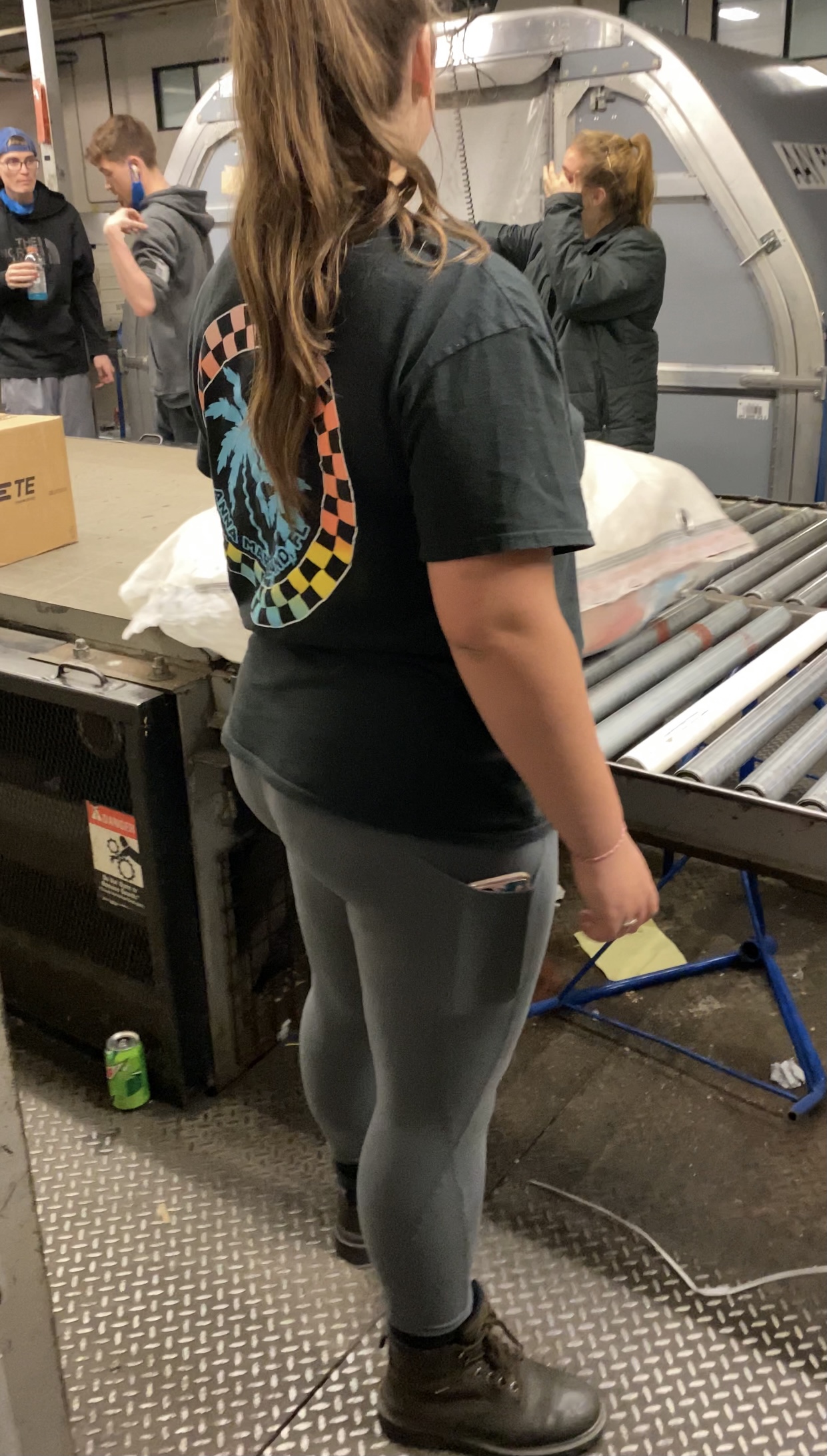 Thick Pawg Coworker Spandex Leggings And Yoga Pants Forum