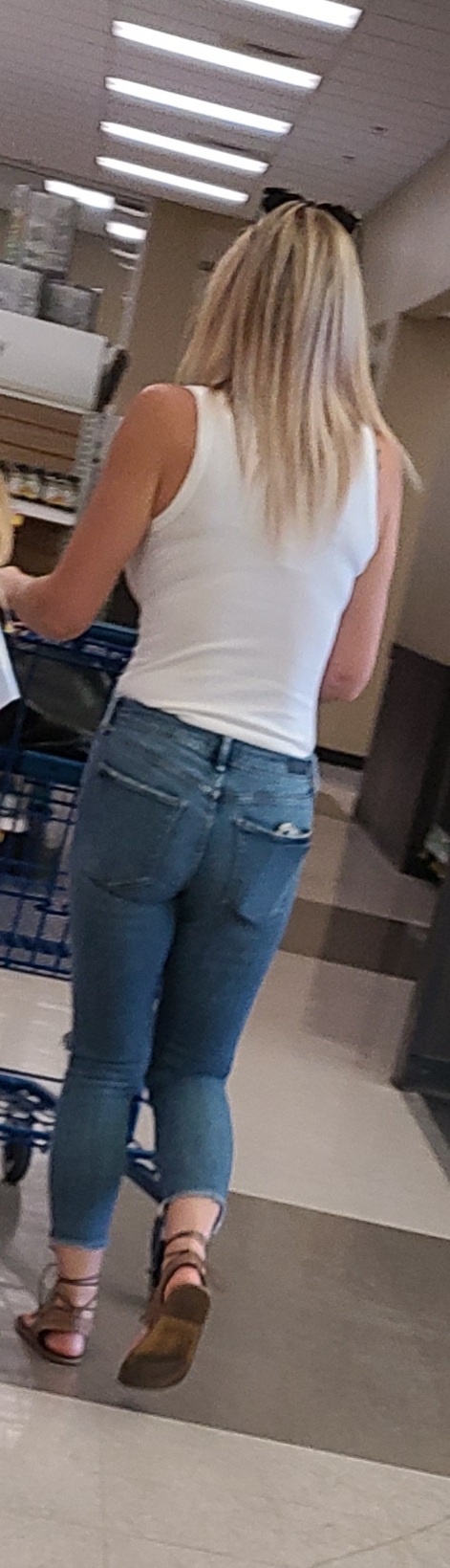 Today's store creeps - Forum