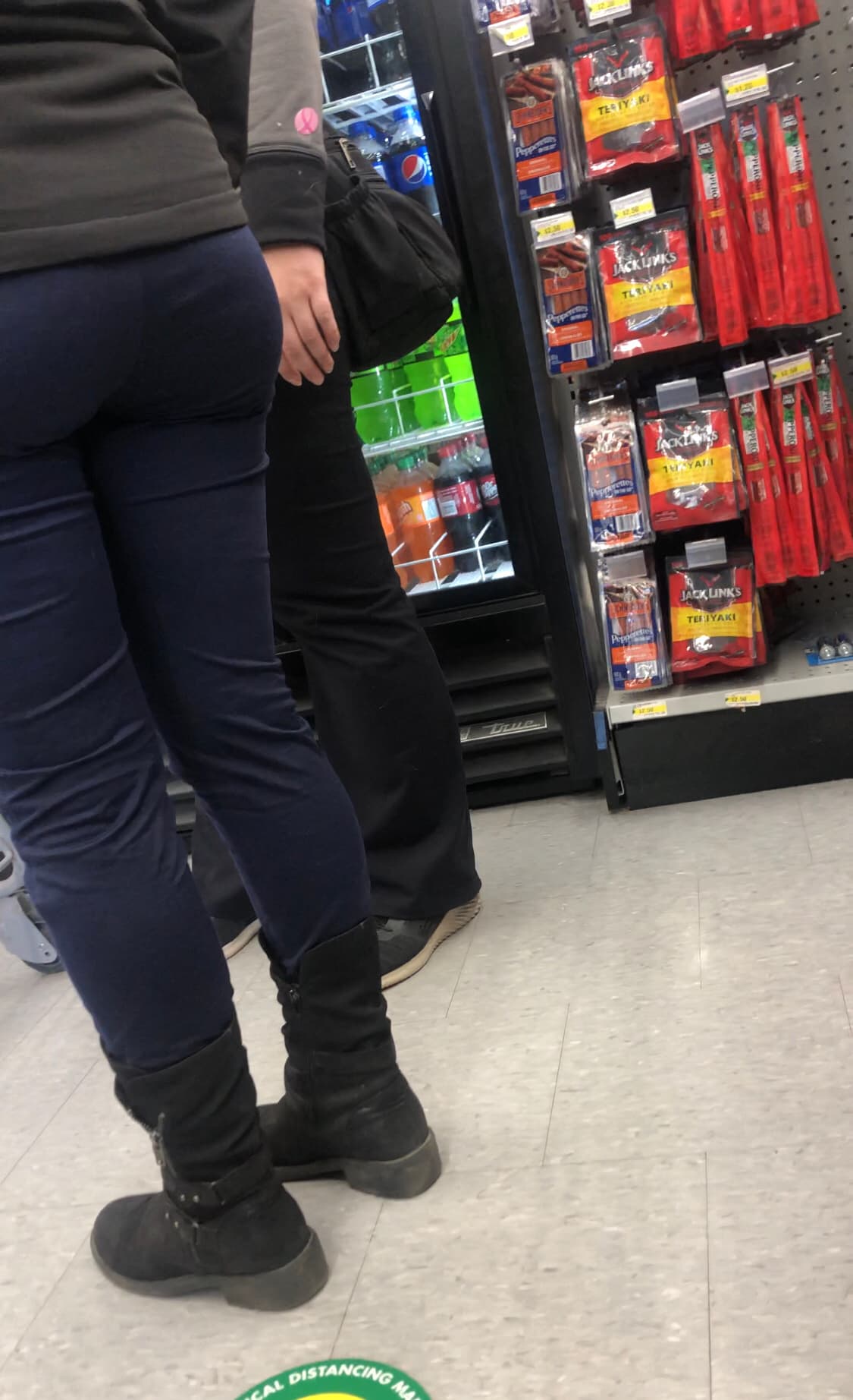 Chunky Butt In Line - Spandex, Leggings & Yoga Pants - Forum