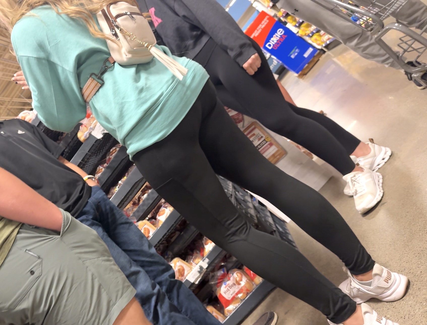 Pawg Mom shopping - Spandex, Leggings & Yoga Pants - Forum