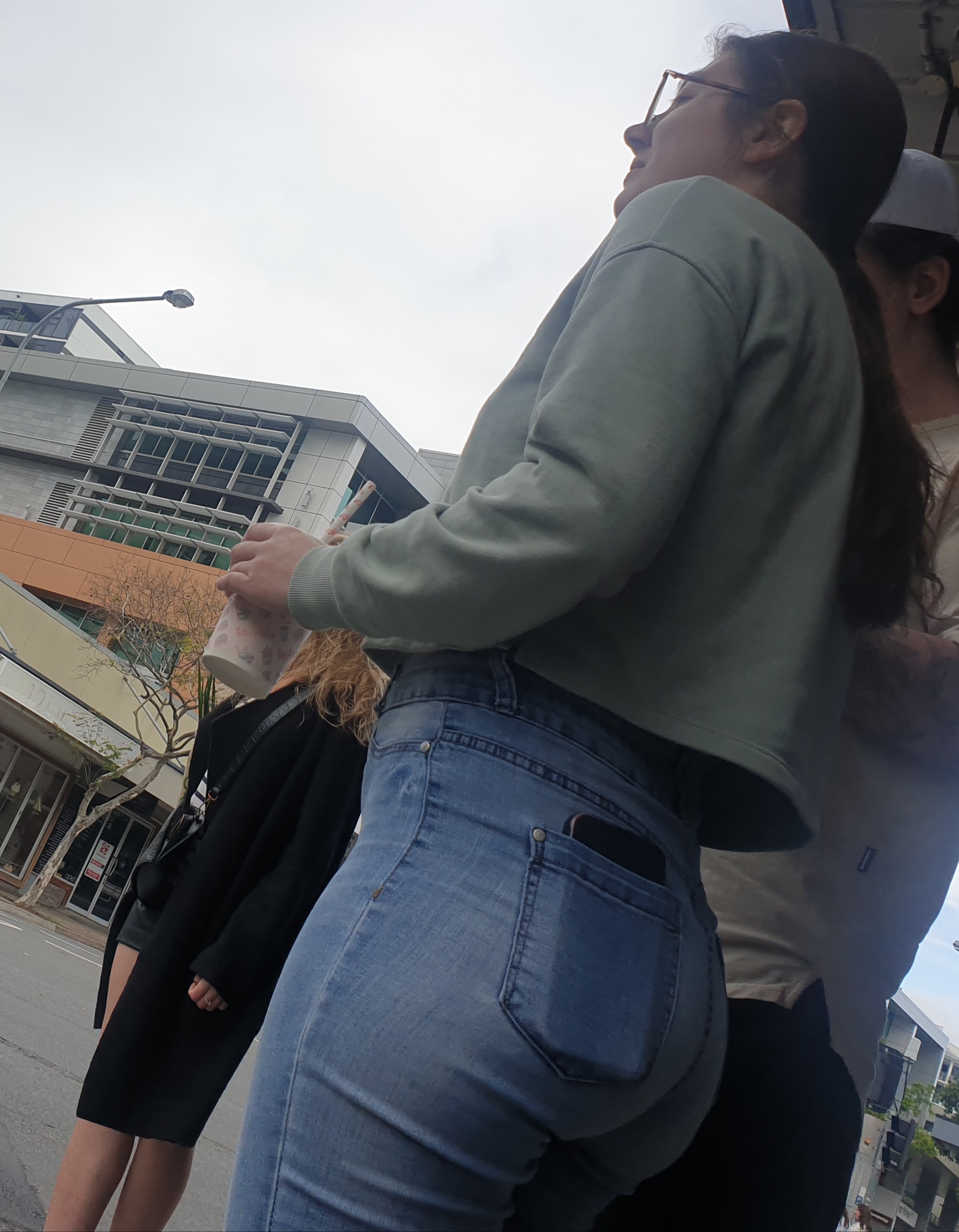 Painted on jeans on crazy bubble butt white girl (OC) - Tight Jeans - Forum