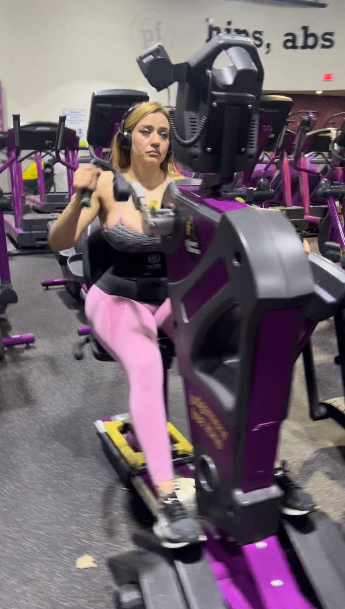 BBL Latina at the Gym (S-tear) - Spandex, Leggings & Yoga Pants - Forum