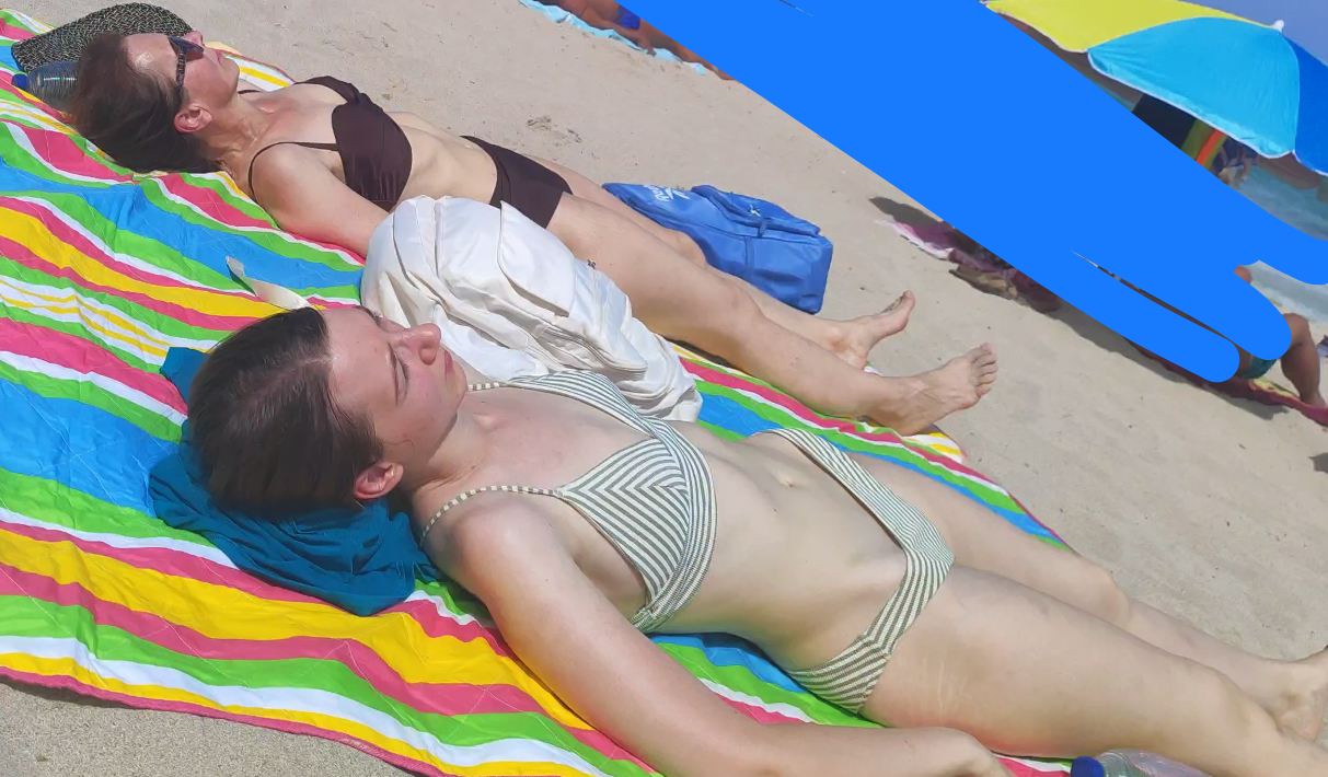 Hot generations cap on the beach #1. ⛱️😻🥵 oc #bikini-brigde #bikini-mound - Beach & Bikini - Forum