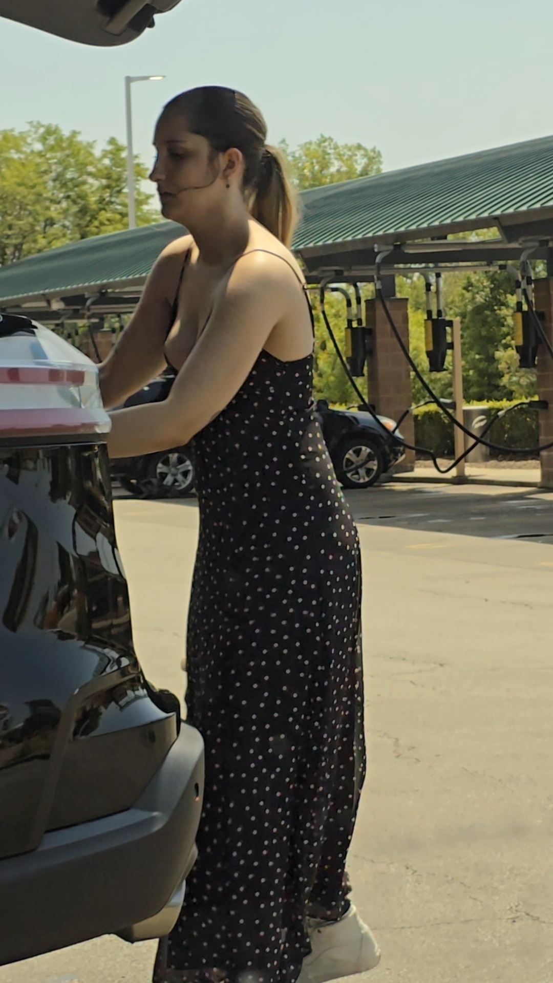 Carwash Cappin' 22 - boobs - Forum