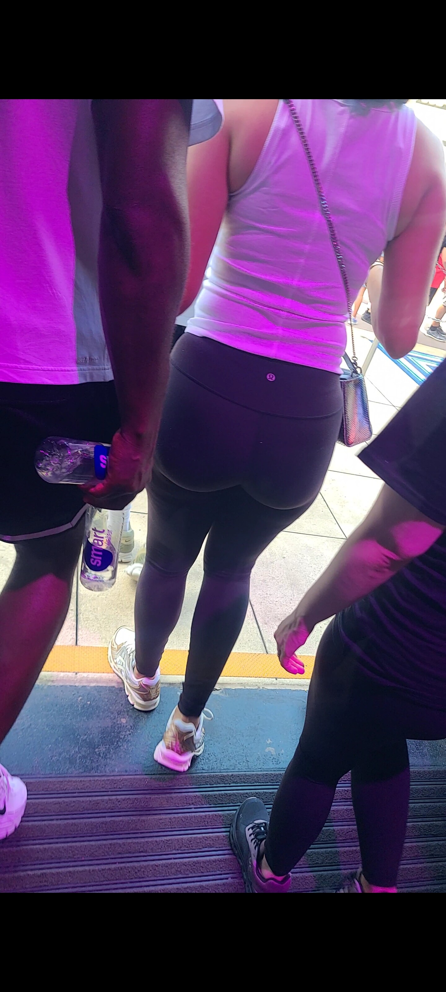 Beautiful Lulu bubble butt - Forum