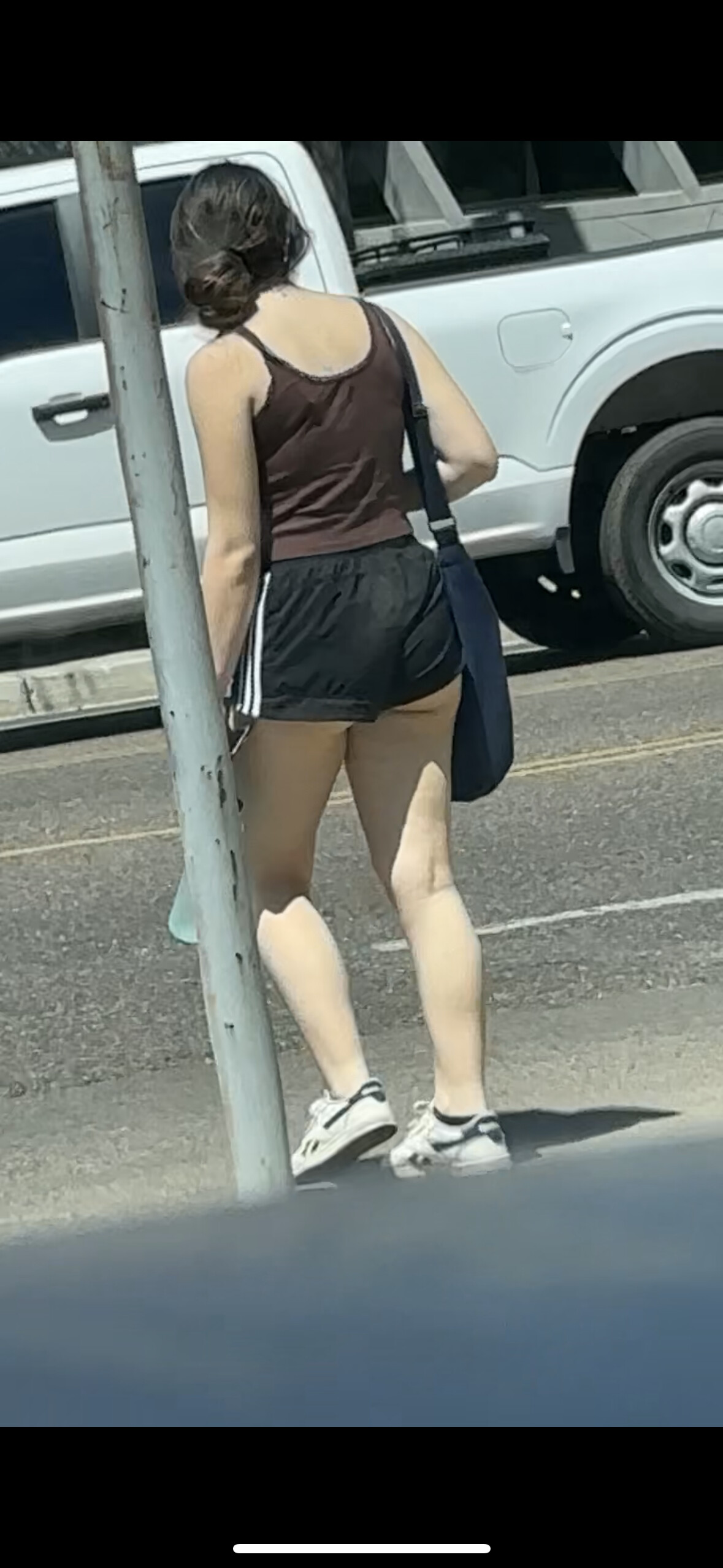 Cheeky college girls - Short Shorts & Volleyball - Forum