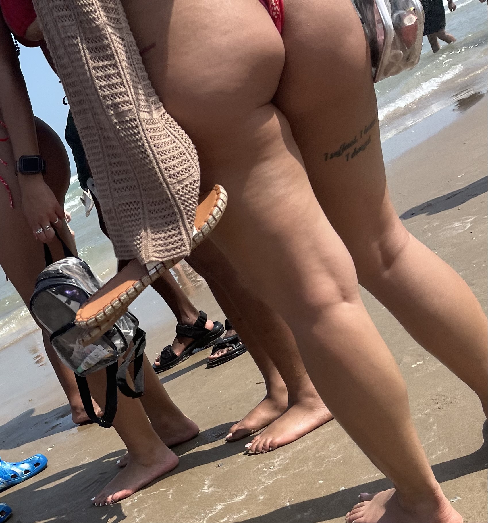 Hot Latina in black and red thong bikini. Amazing ass. OC - Beach & Bikini - Forum