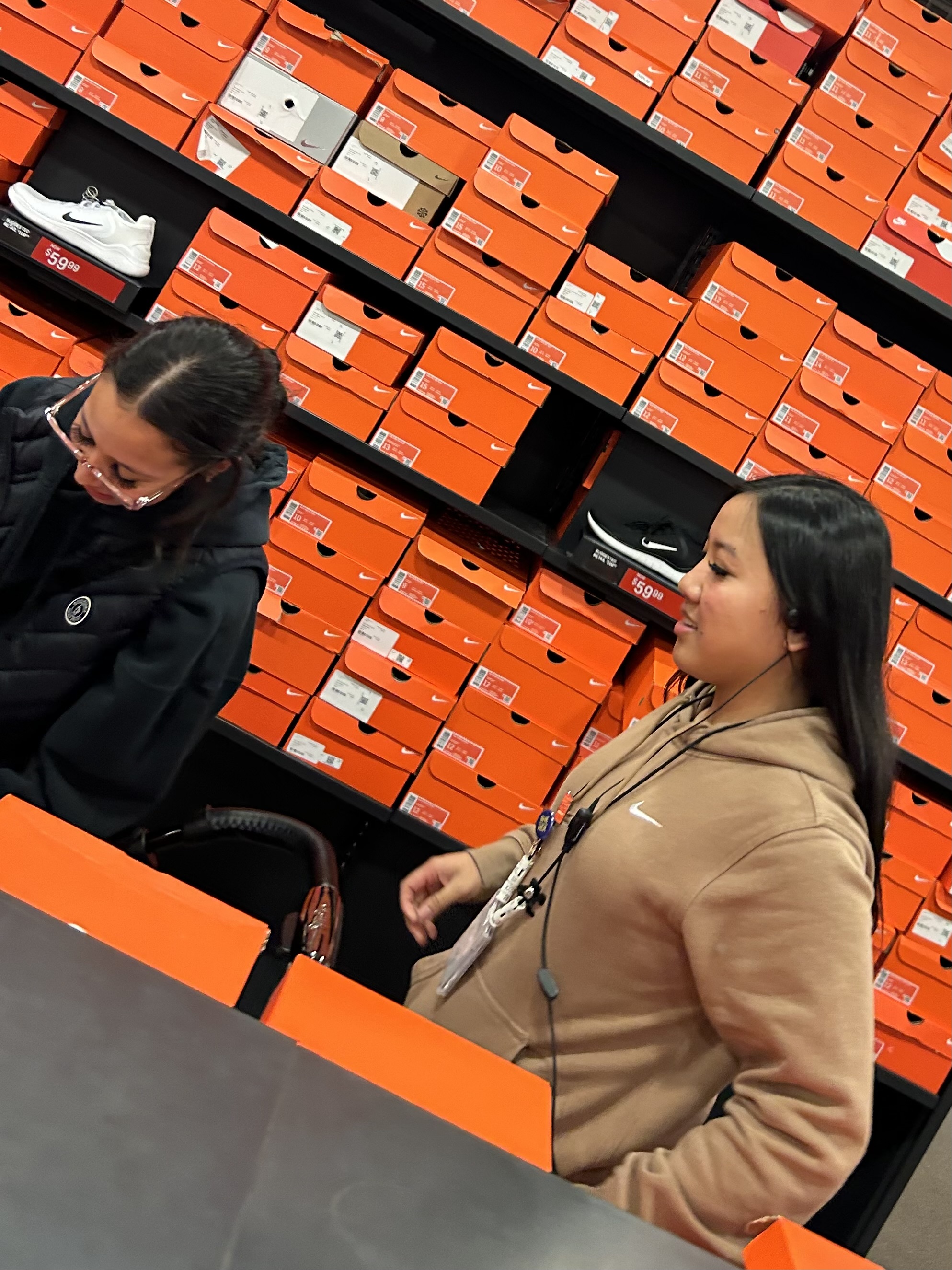 Petite Asian Nike Employees ️ [ NOT OC ] - Spandex, Leggings & Yoga ...