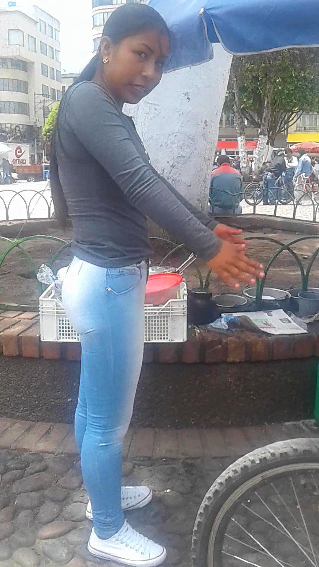 🍑 Rico Culito Apretadito En Jeans Ajustados 🍑 Tight Jeans Forum