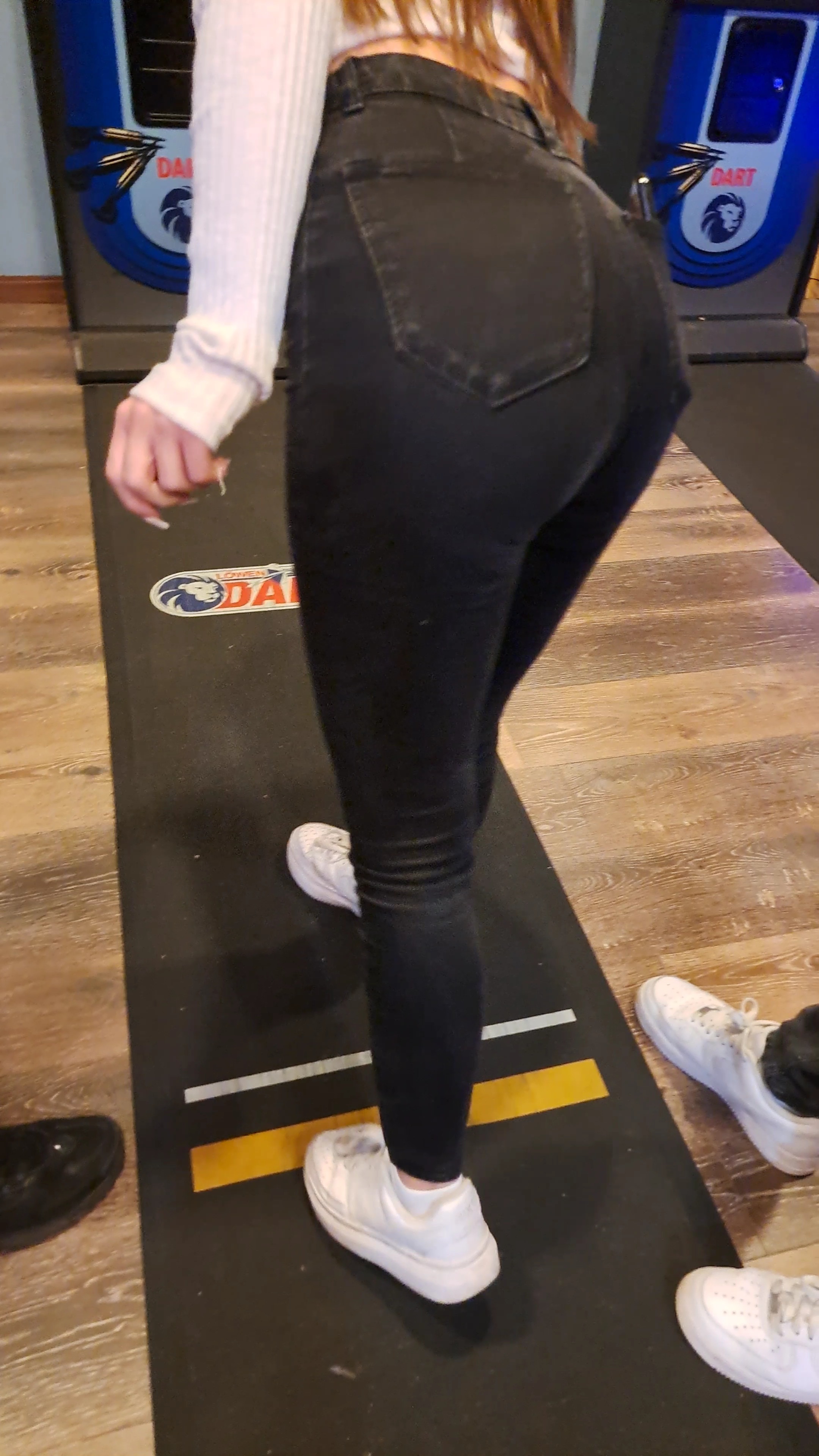 Nice Booty In A Tight Black Jeans Tight Jeans Forum
