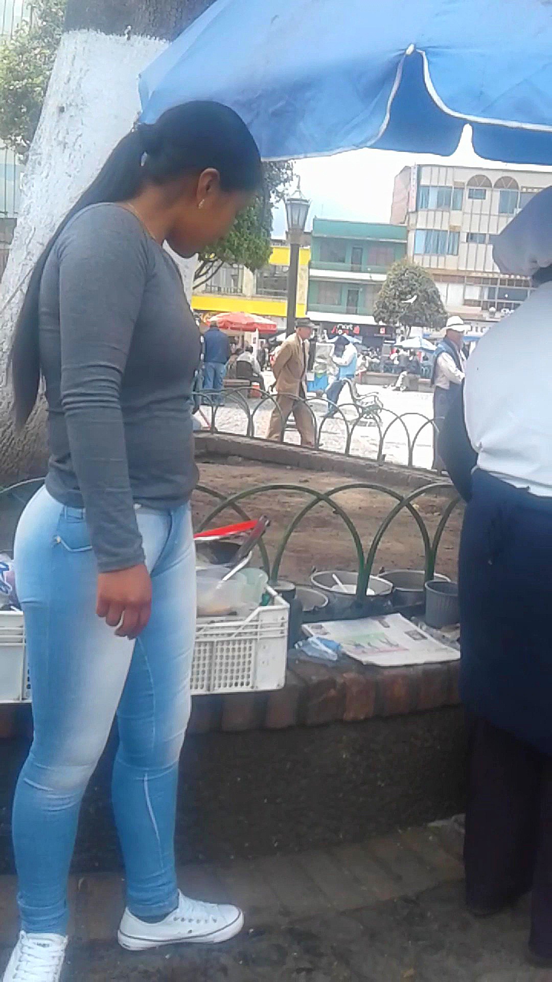 🍑 Rico Culito Apretadito En Jeans Ajustados 🍑 Tight Jeans Forum