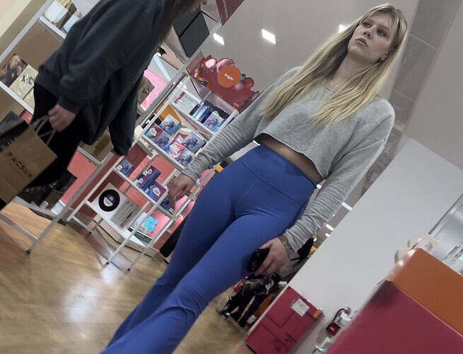 Blue Legging Goddess 🍑 Page 2 Spandex Leggings And Yoga Pants Forum