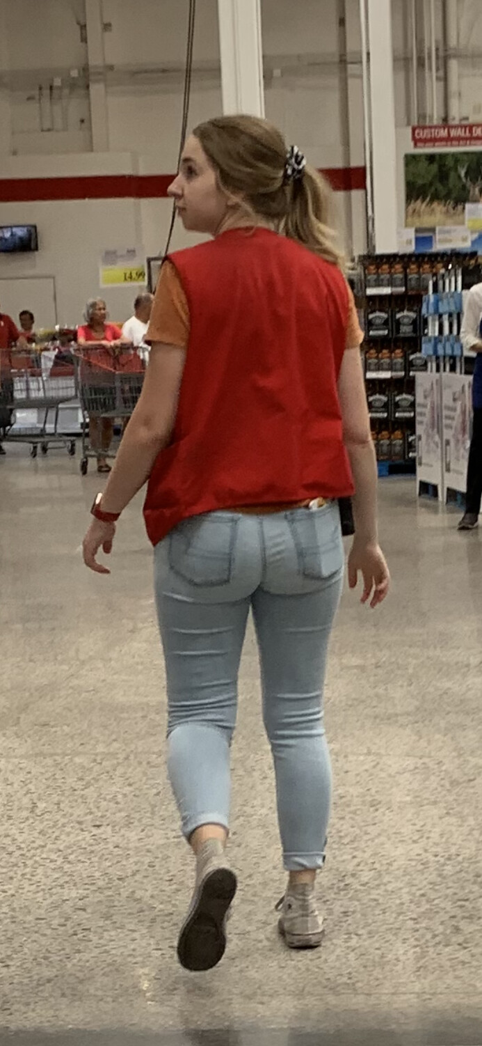 This Costco Employee Is Sneaky Thick Tight Jeans Forum