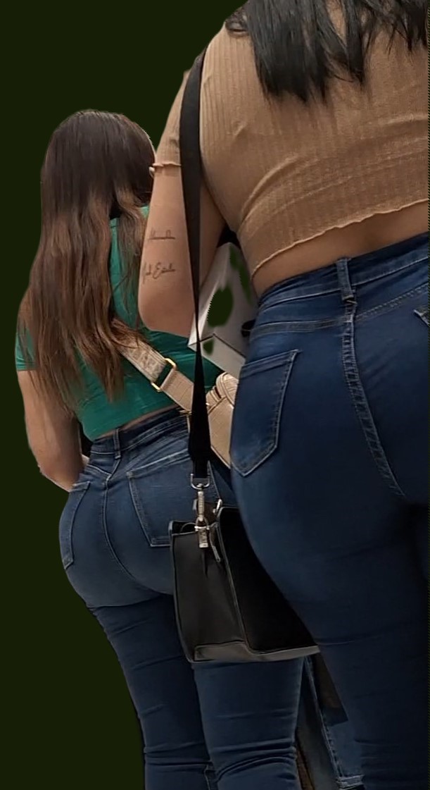 Two big culos latinos, mom and her girl, pair of mamasitas [oc] - Tight Jeans - Forum