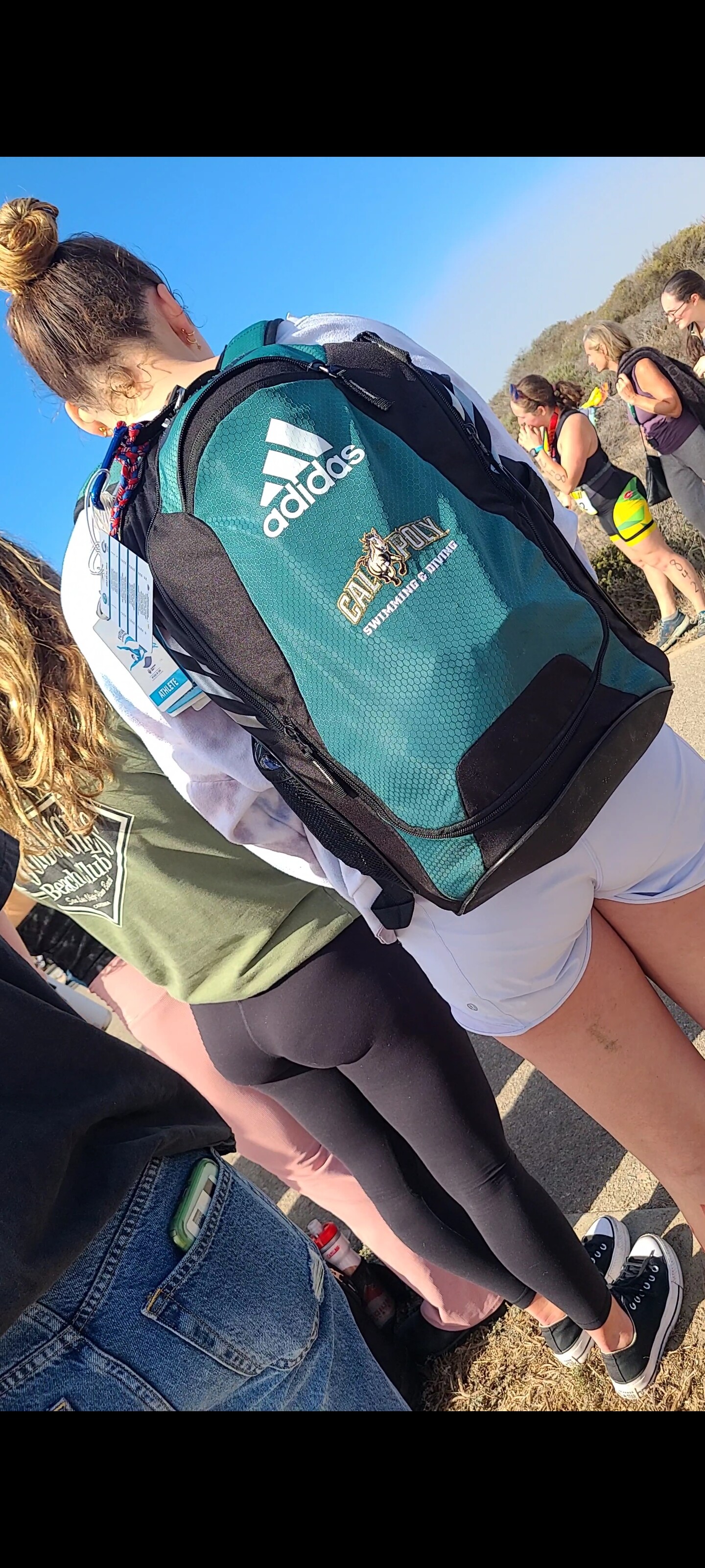 BEATIFUL ATHLETIC CHEEKS! - Spandex, Leggings & Yoga Pants - Forum