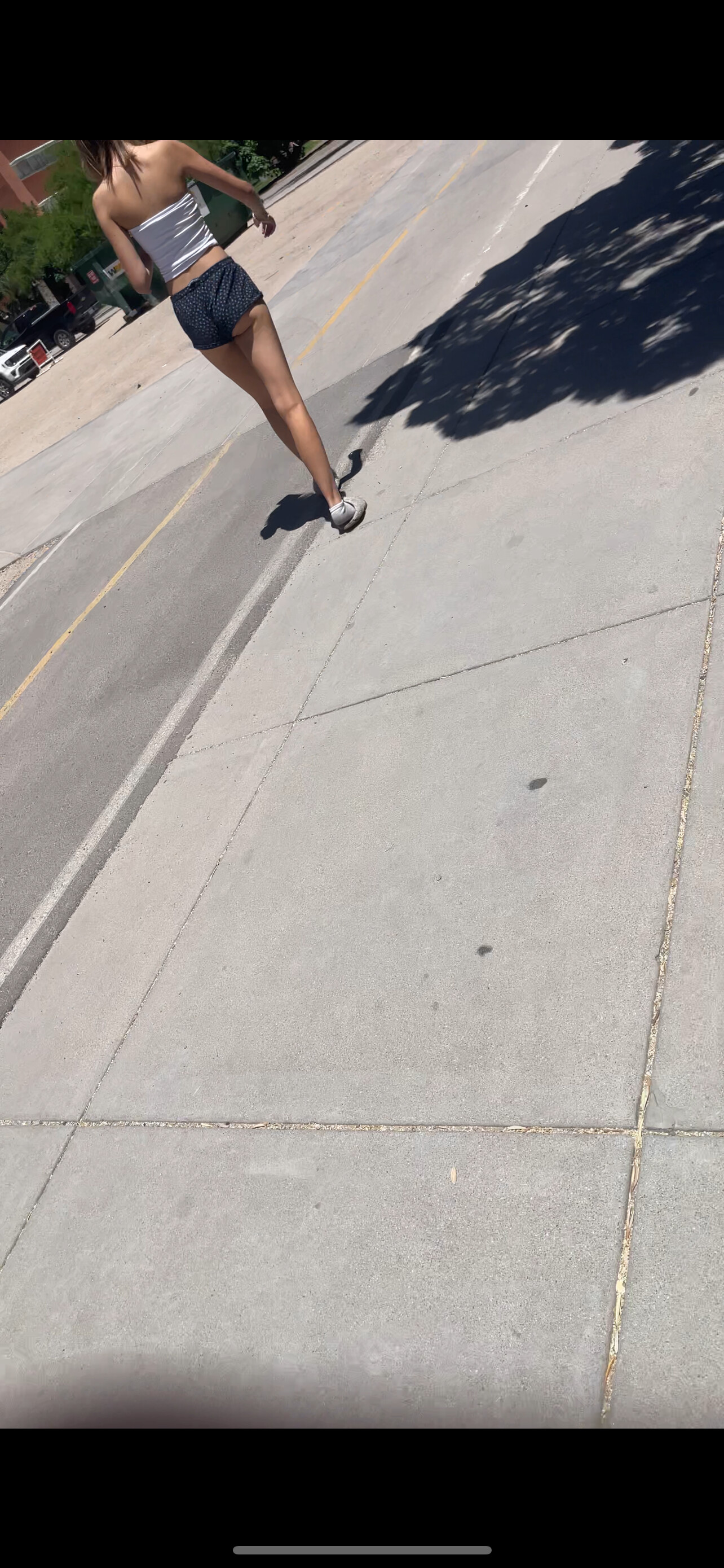 Cheeky Blonde - Forum