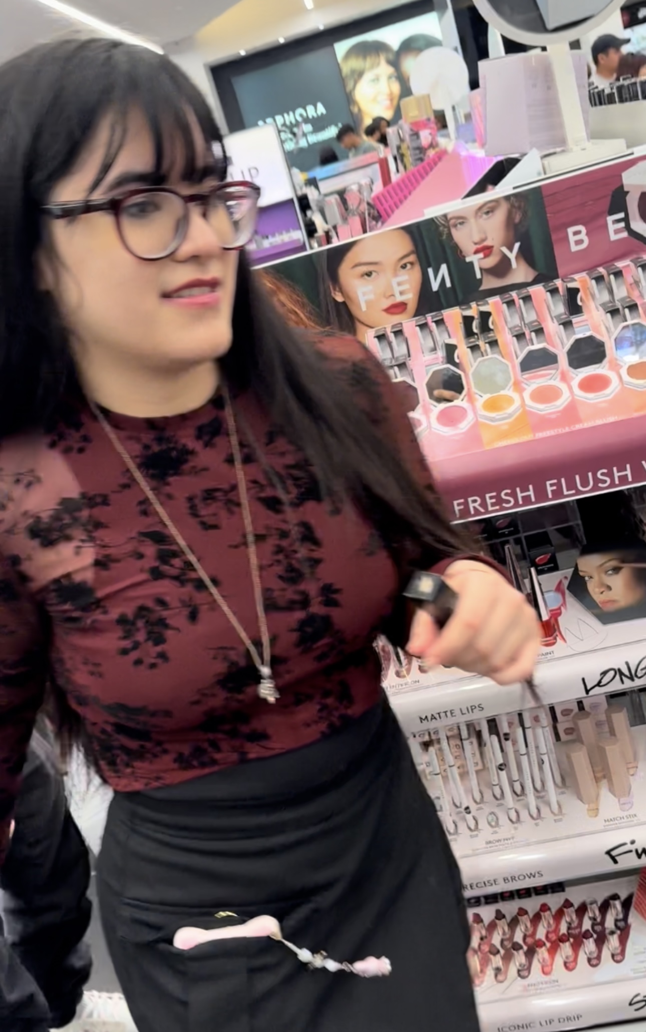 Thick Gothic Girl In Sephora Ass Forum