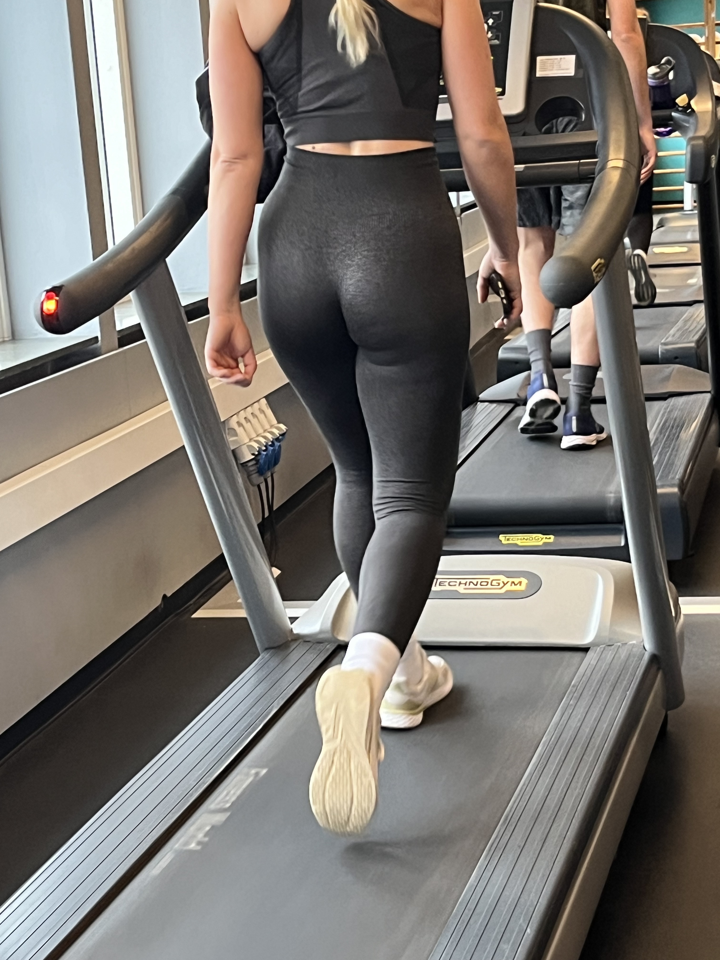 (Pt. 5) triple catch: january gym asses on display (oc+vids) - Spandex, Leggings & Yoga Pants ...