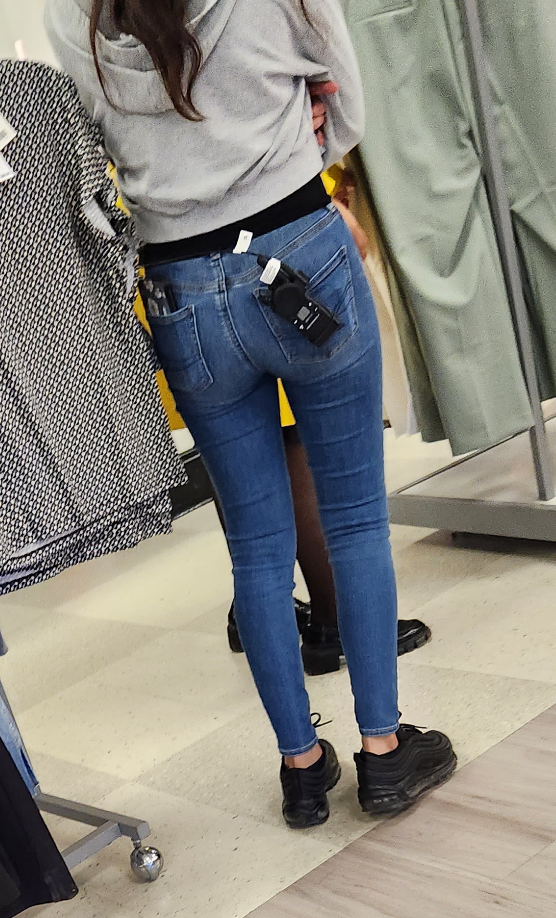 Random dump - Tight Jeans - Forum