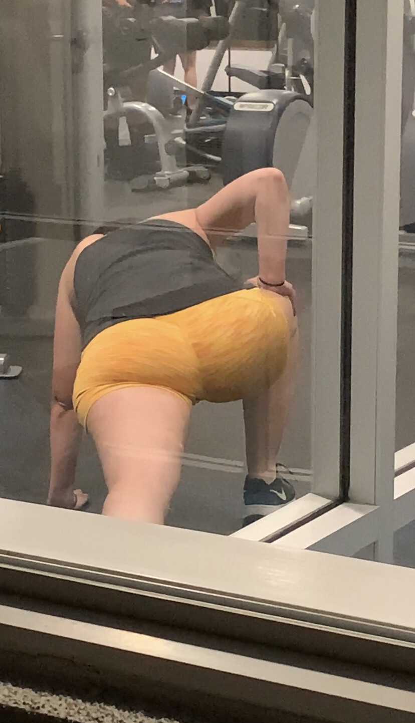 Pawg Working Out In Spandex Shorts Short Shorts And Volleyball Forum