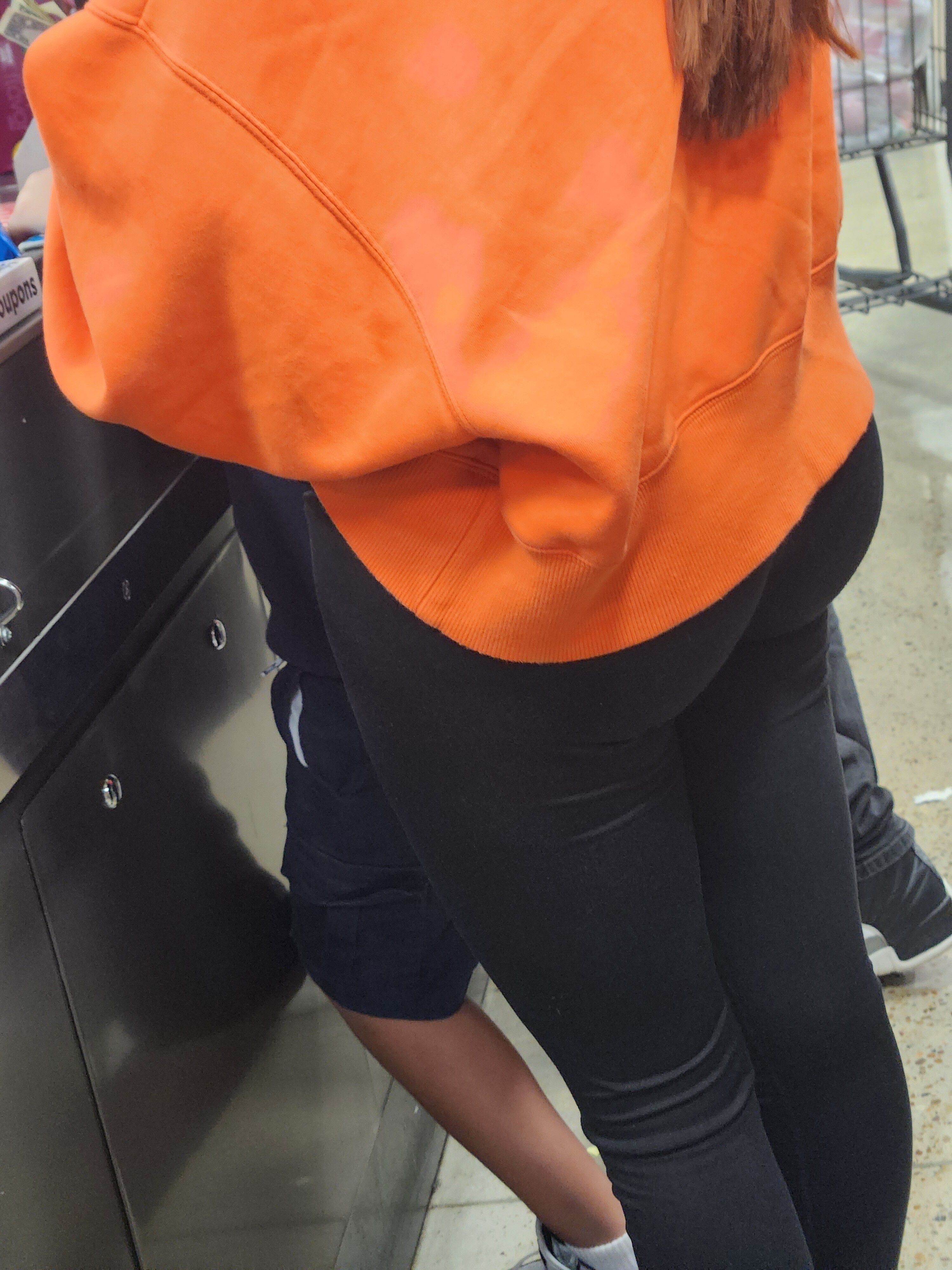 Out In The Wild 53 ( BBL on a tiny latina) - Spandex, Leggings & Yoga ...