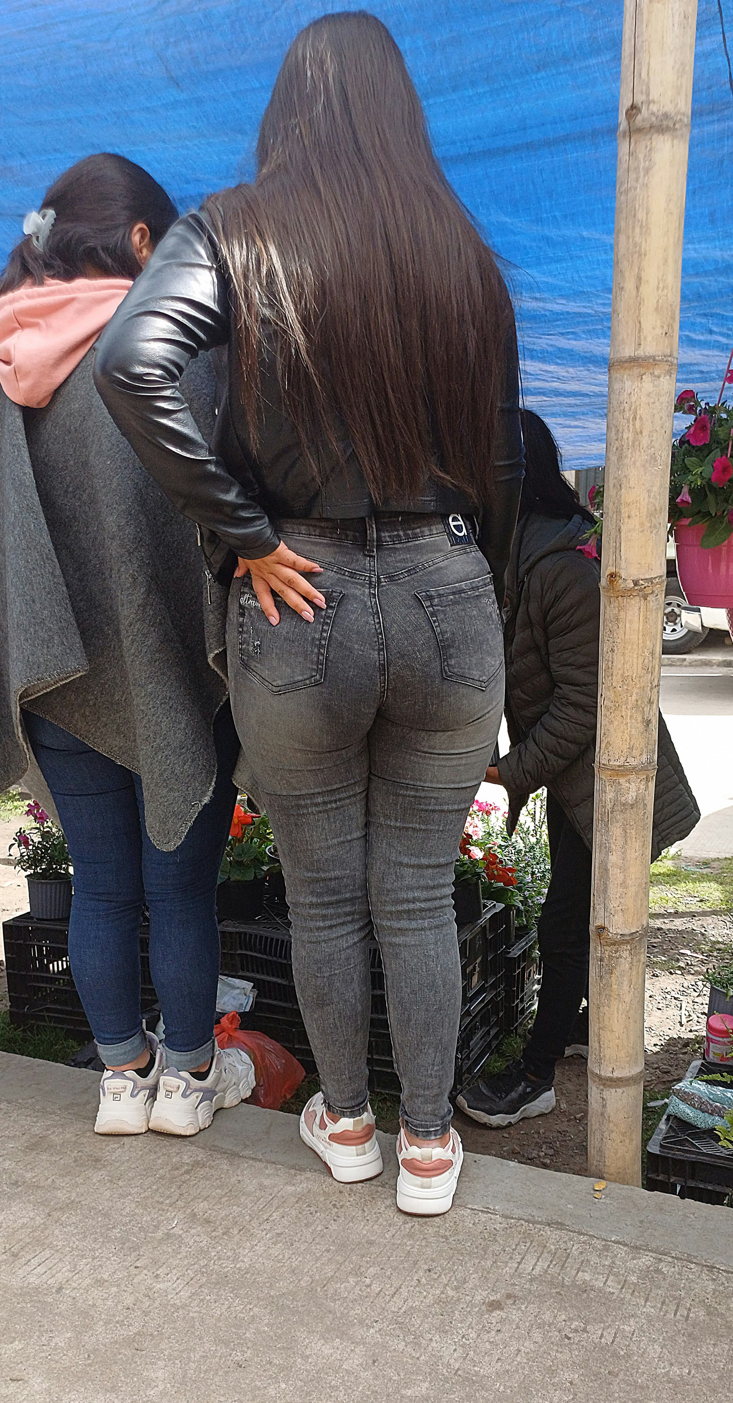 🍑 Nalgas en jeans 🍑 - Tight Jeans - Forum