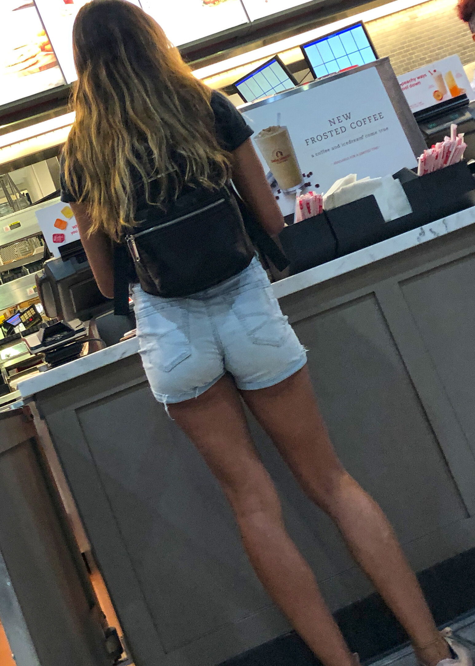 TONS or random candids - ass - Forum