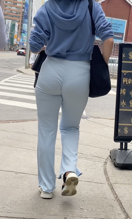 Vote who is hotter! VTL vs VPL round 2! 🥵🍑 - Spandex, Leggings & Yoga Pants - Forum