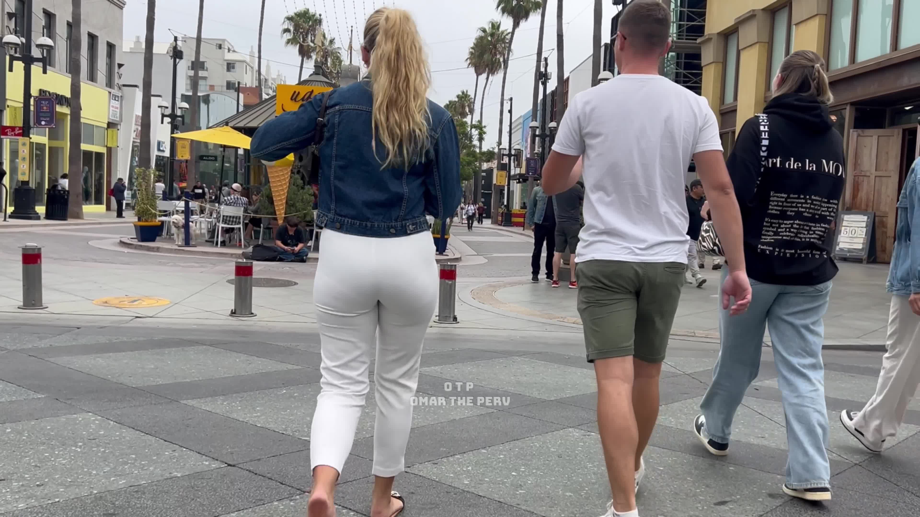 Vpl white pants some what see thru - ass - Forum