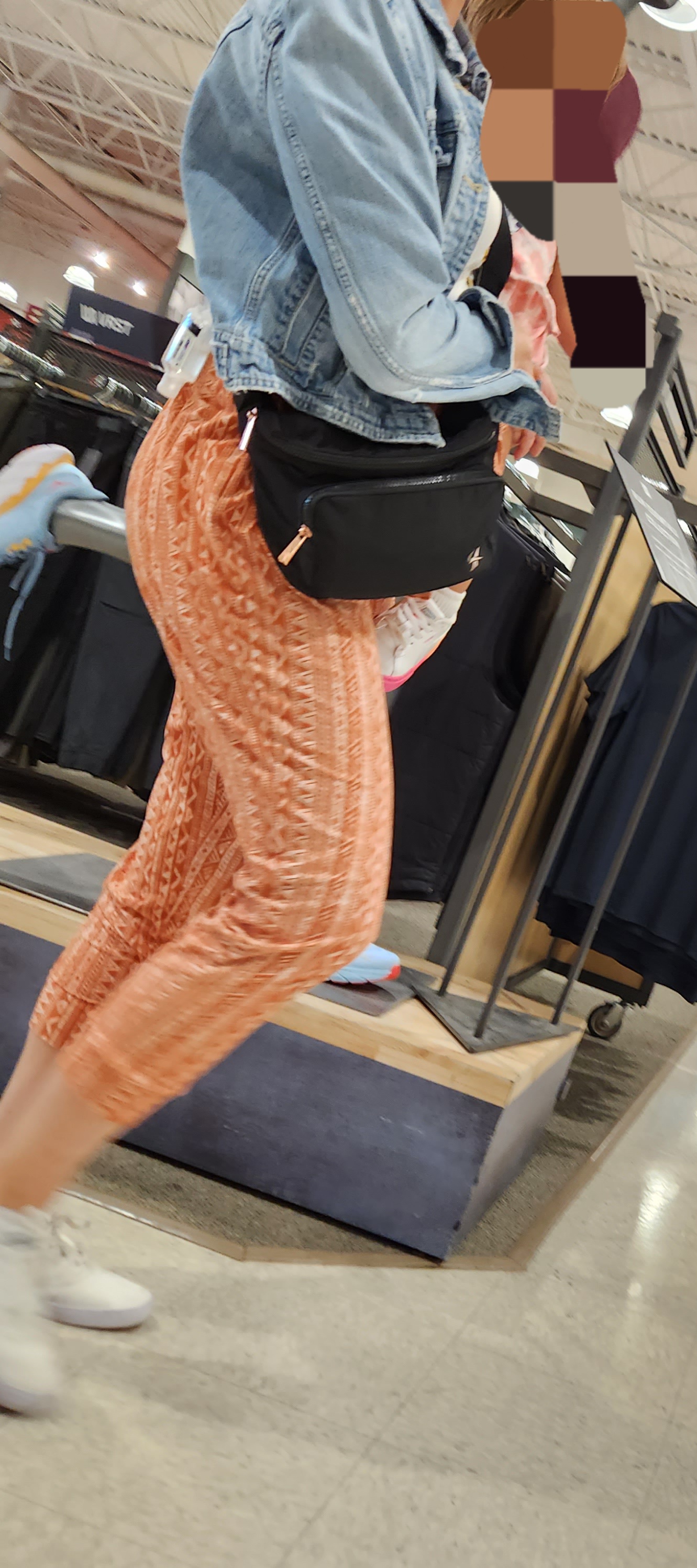 Mom mean Mugging me - ass - Forum