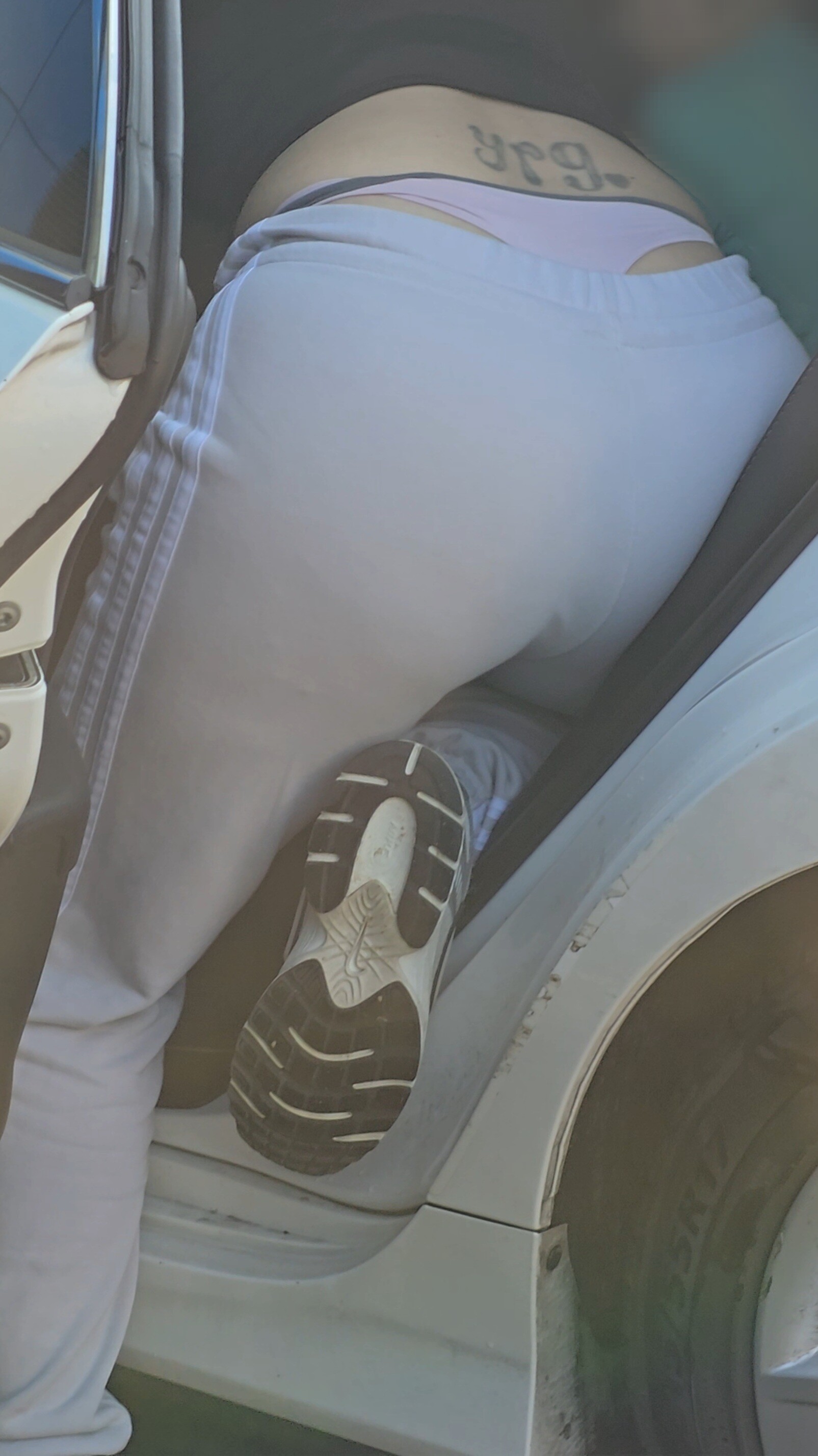 Whale tail at car wash - ass - Forum