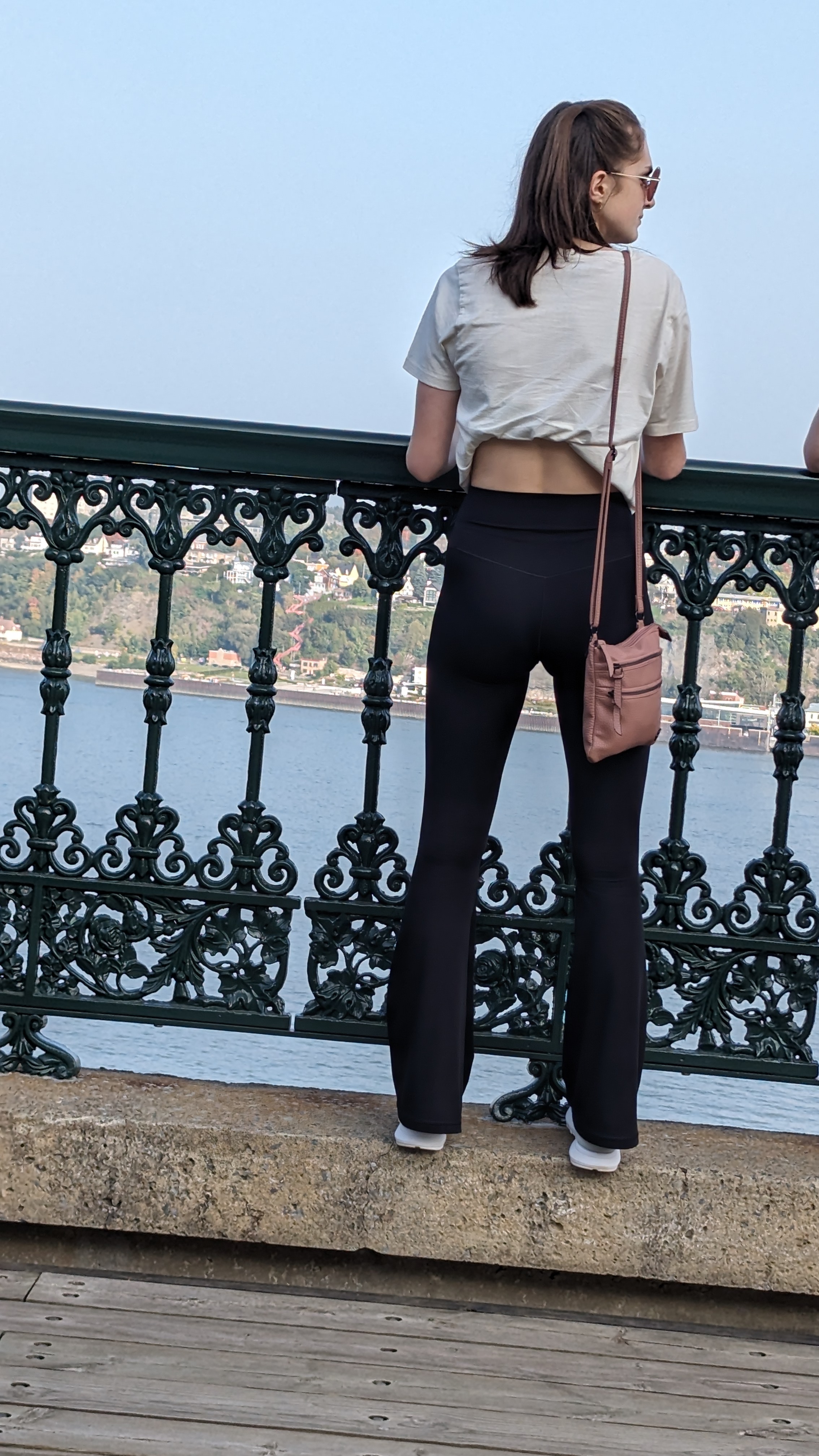 Tall brunette Girl but very tight legs and ass. black legging - Spandex ...