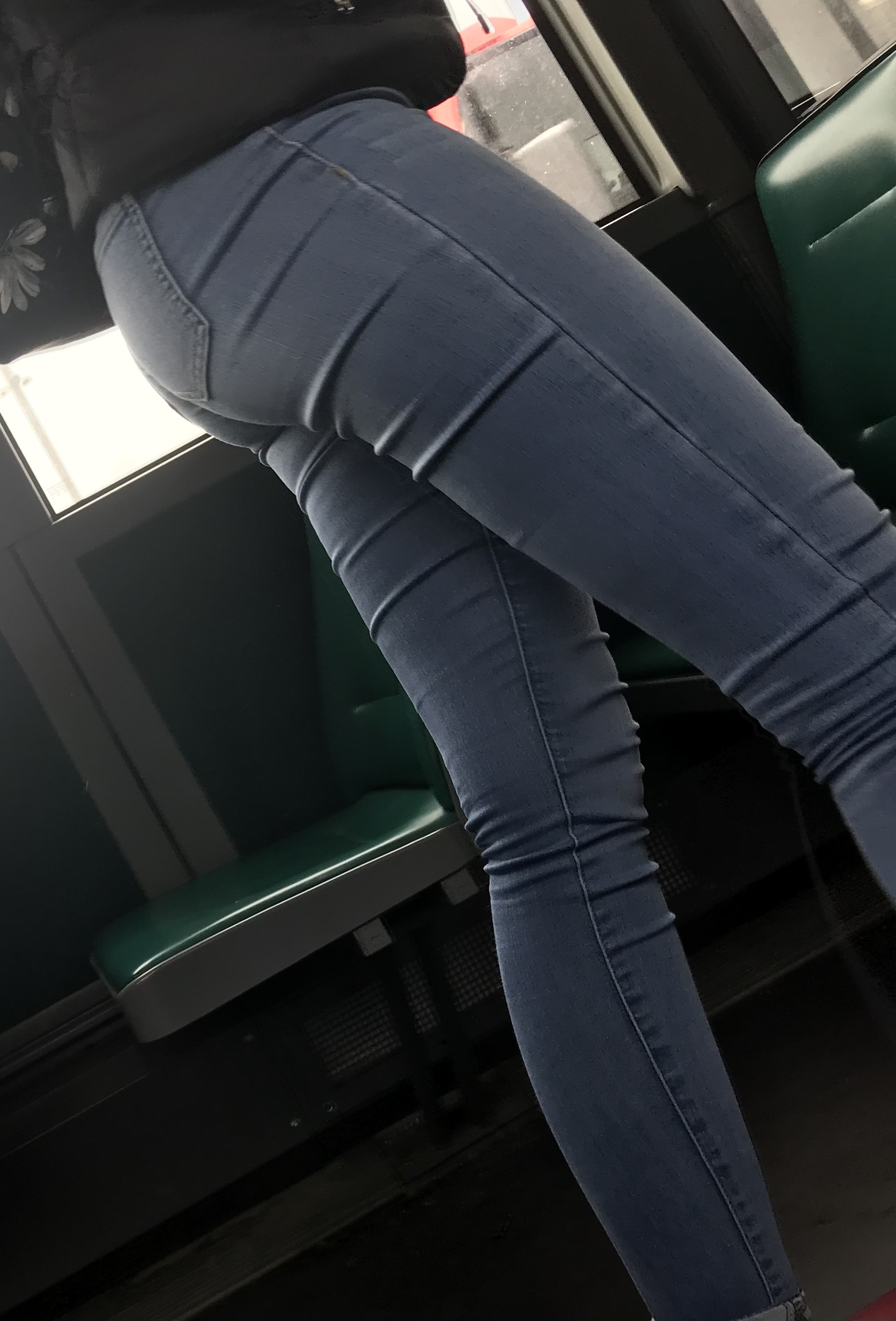 Two college students on bus + face shots - Tight Jeans - Forum