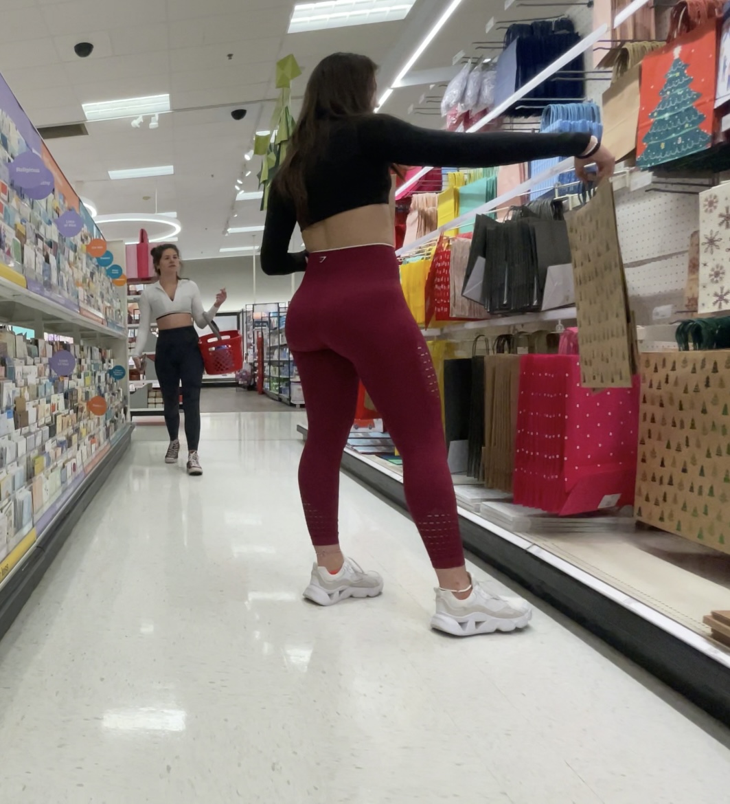 Two Amazing Asses In Tight Gym Leggings Spandex Leggings And Yoga Pants Forum