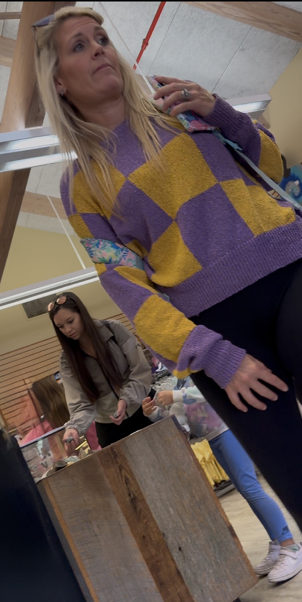 Hot moms !(oc) part 1 - Spandex, Leggings & Yoga Pants - Forum