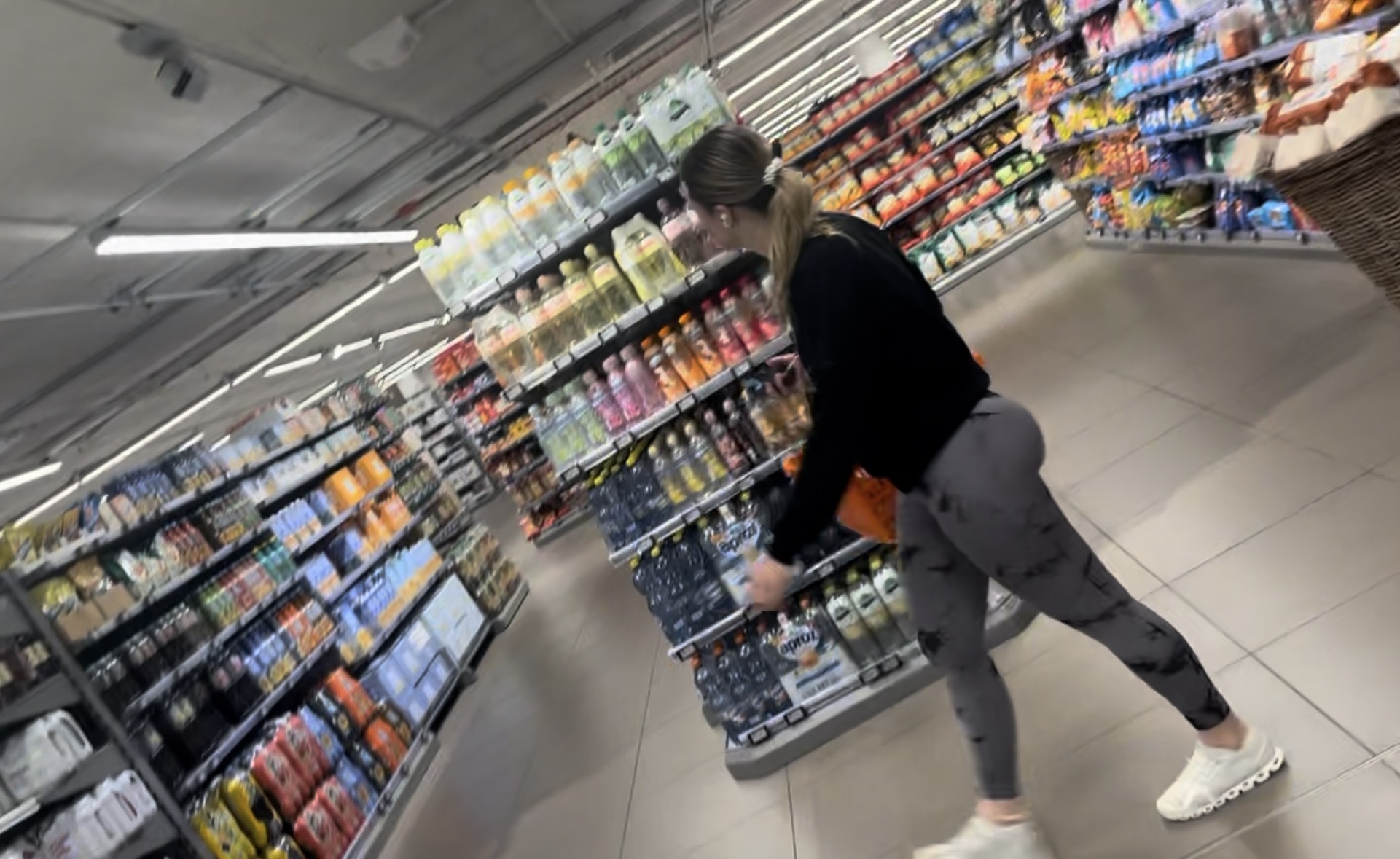 How does every Swedish girl have an incredible butt? - Spandex, Leggings & Yoga Pants - Forum