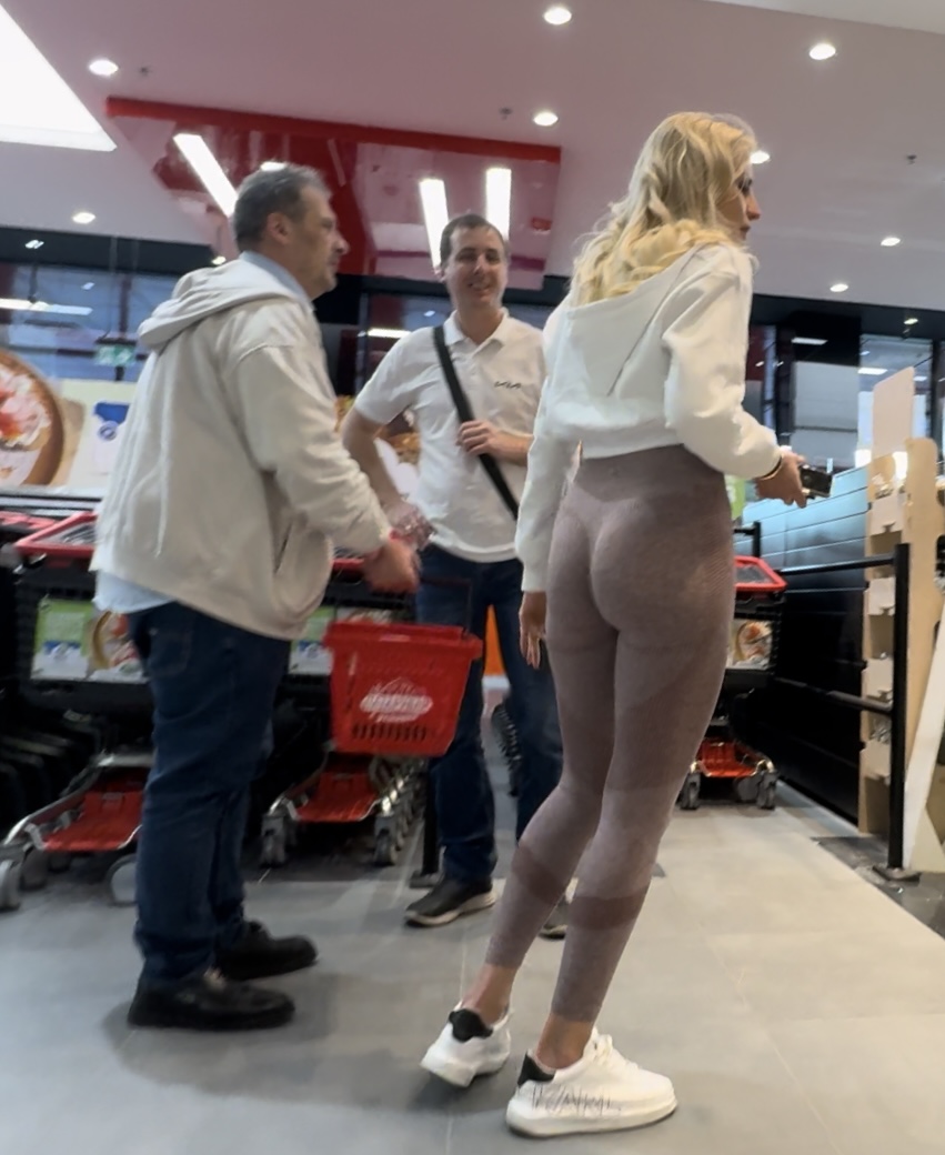 Skinny Blonde Trophy Wife In Tight Leggings Spandex Leggings And Yoga