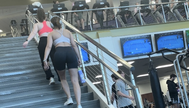 Hot Gym Asses working out - Spandex, Leggings & Yoga Pants - Forum