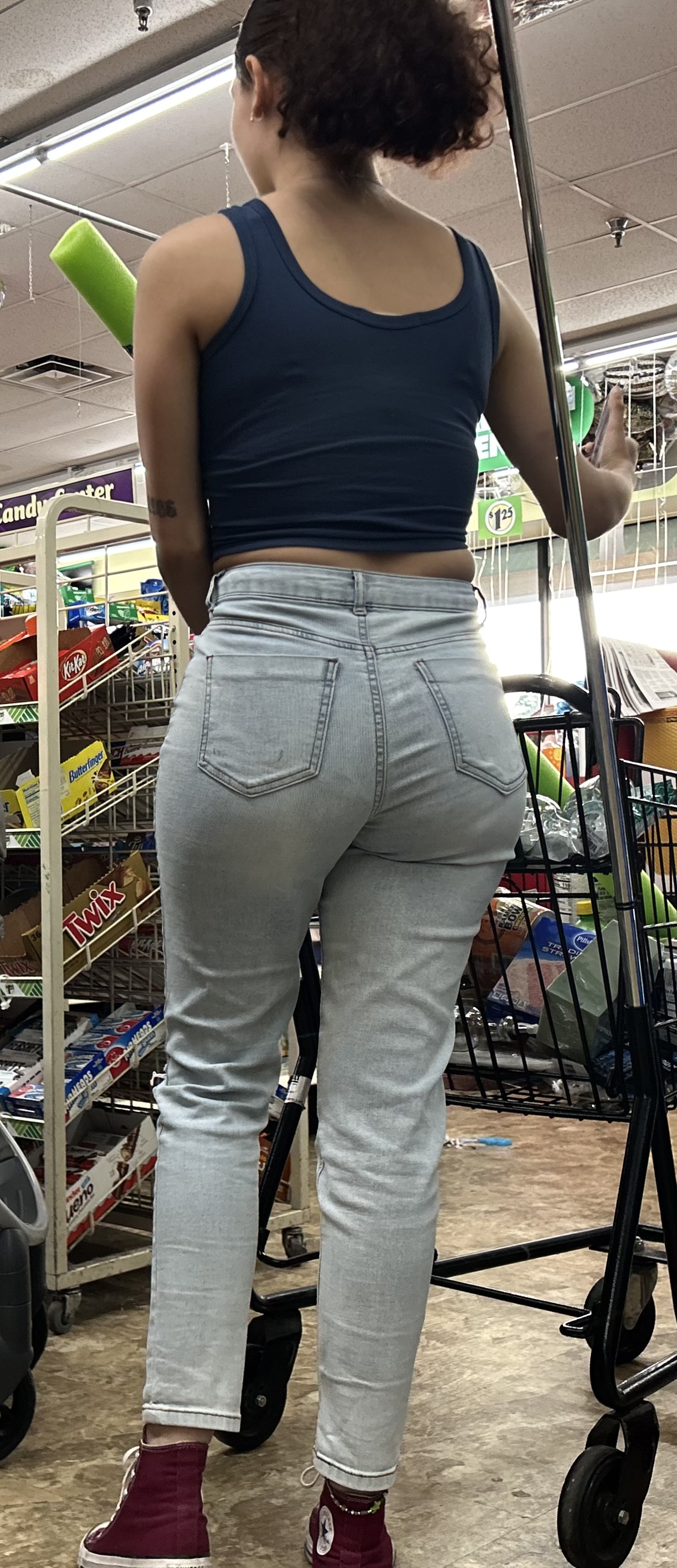 6 sets of subs in tight jeans‼️ - Tight Jeans - Forum