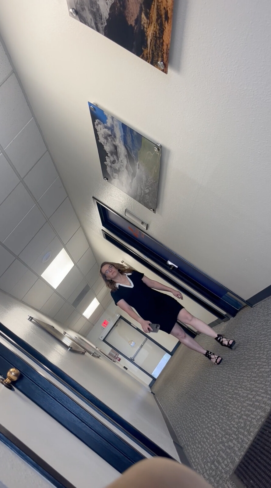 Secretary catches my eye - Forum