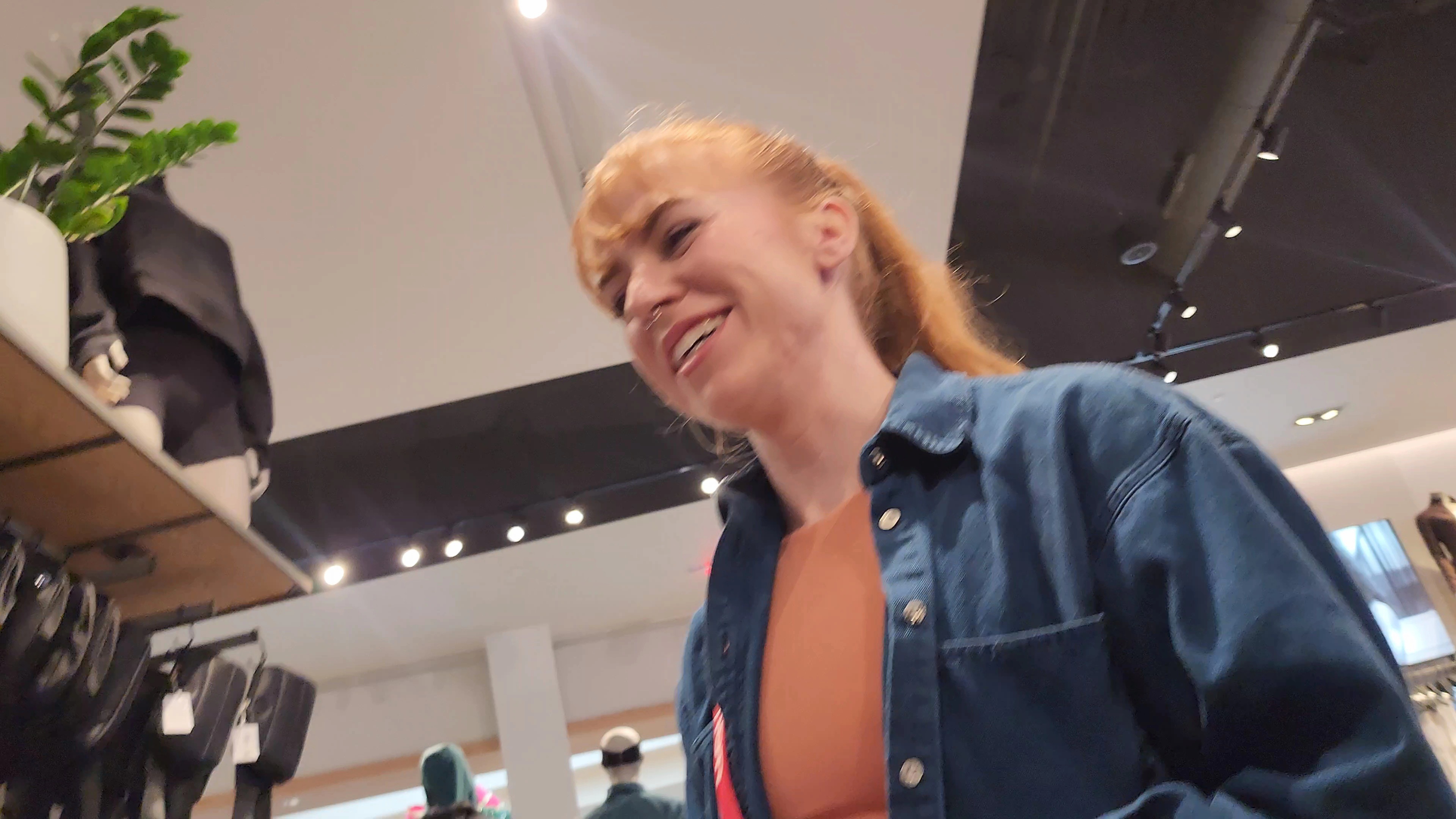 Beautiful Lululemon worker - Spandex, Leggings & Yoga Pants - Forum