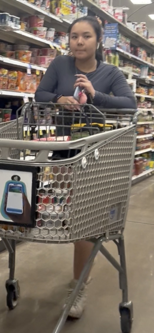 SHORT, CUTE, SEXY ASIAN with PHAT BOOTY in SHORTS - Short Shorts ...