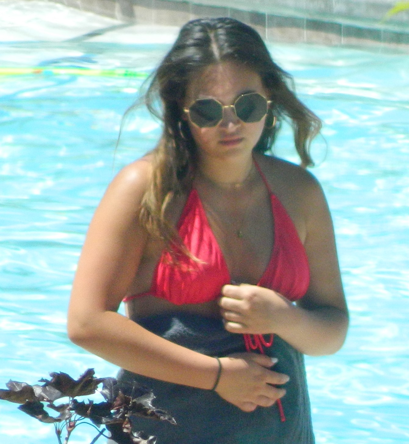 A Mix of Pool Hotties - Beach & Bikini - Forum