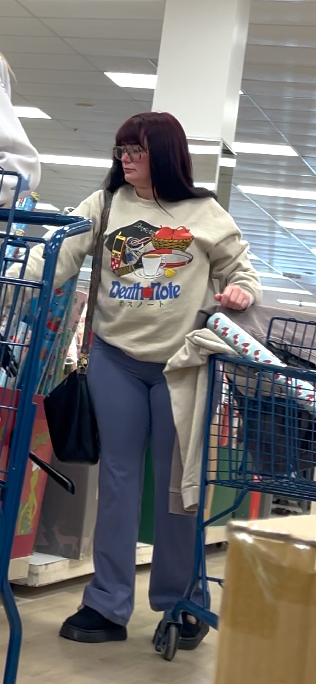 PAWG in light color leggings. Walking straight into me - Spandex ...