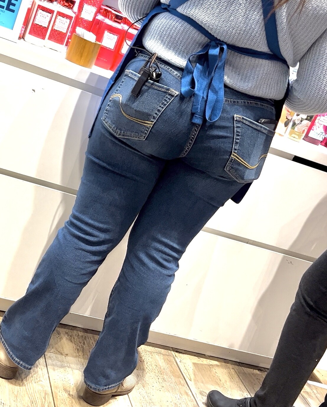Bubble Butt Jeans Cutie Bandb Gorgeous Ass And Face πππ Tight Jeans